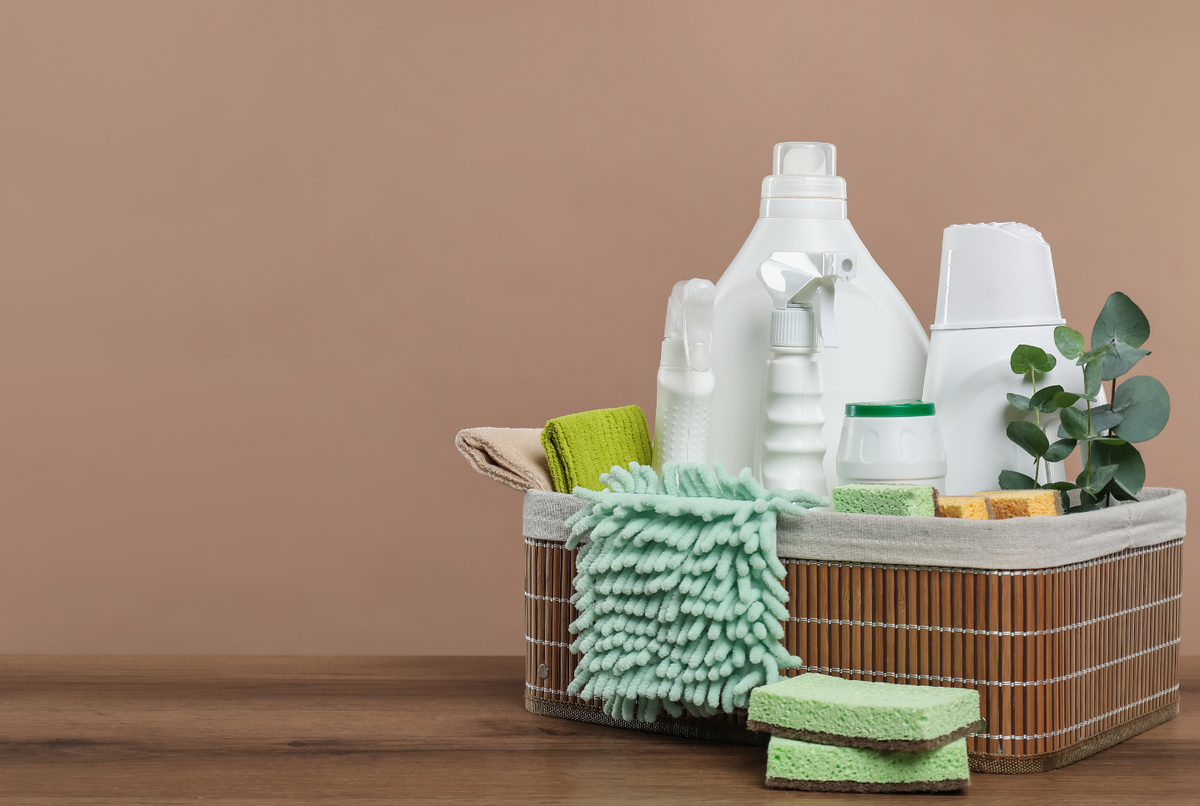 Cleaning Products and Indoor Air Quality: The Toxic Truth About Sparkl ...